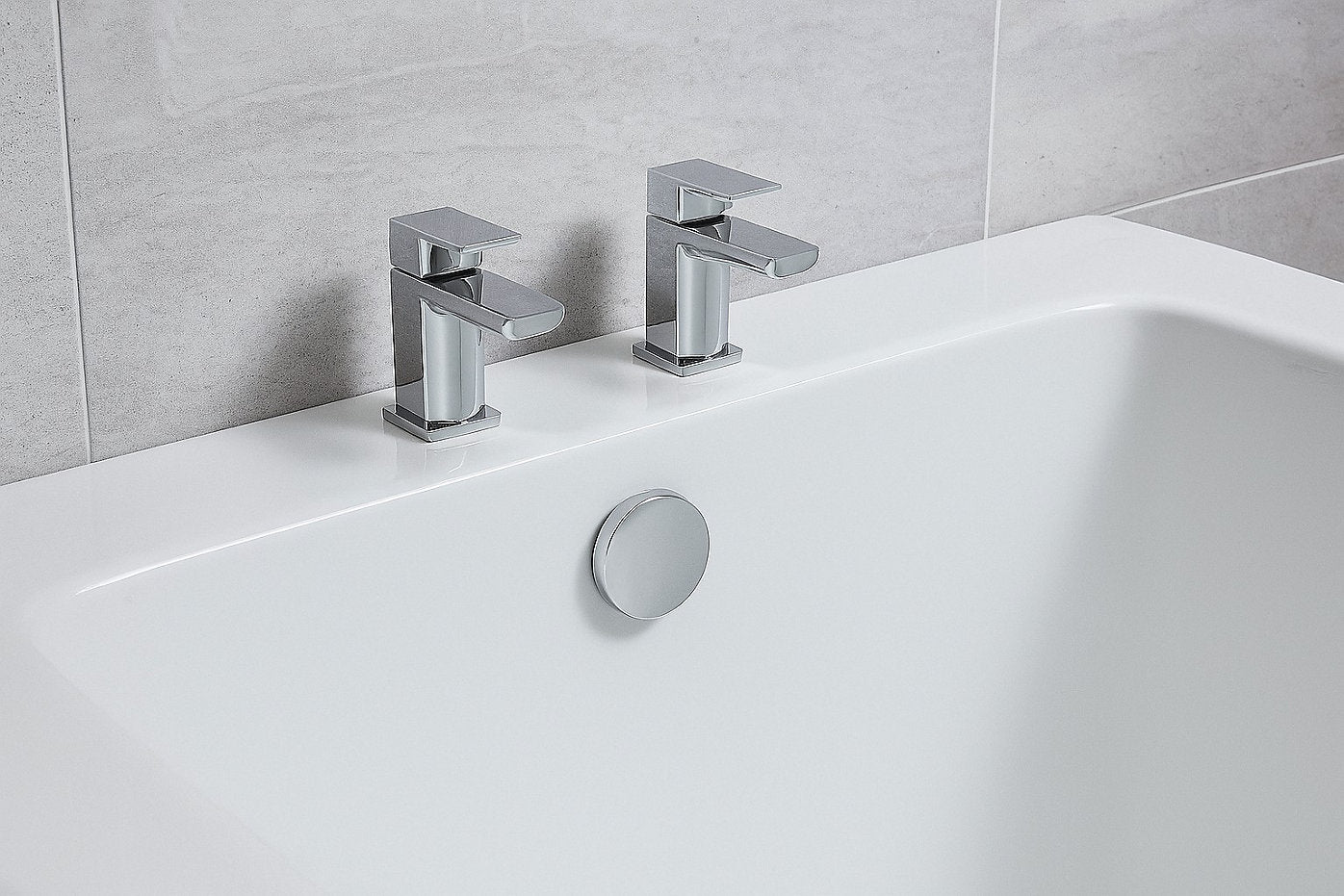 Mura Chrome Bath Taps (Pair) Hot and Cold – Corso Bathrooms